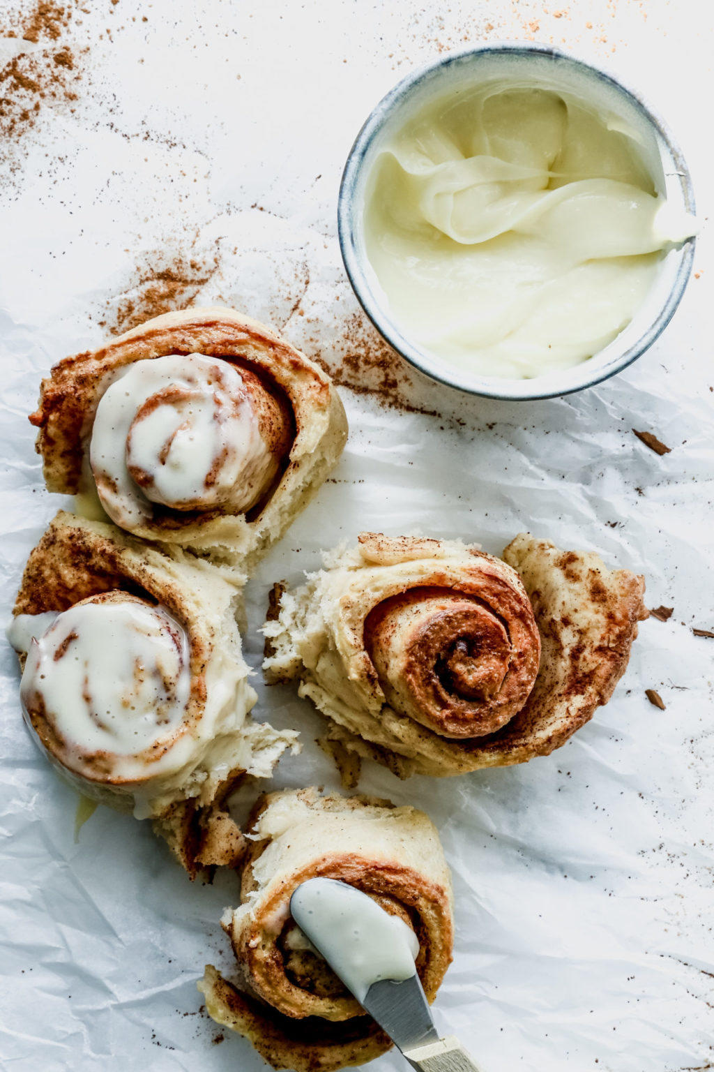 SUNNE KANELSNURRER PÅ UNDER 30 MINUTTER! - Desiree Andersen